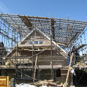 Temp Roof Scaffolds | ScaffMag.com